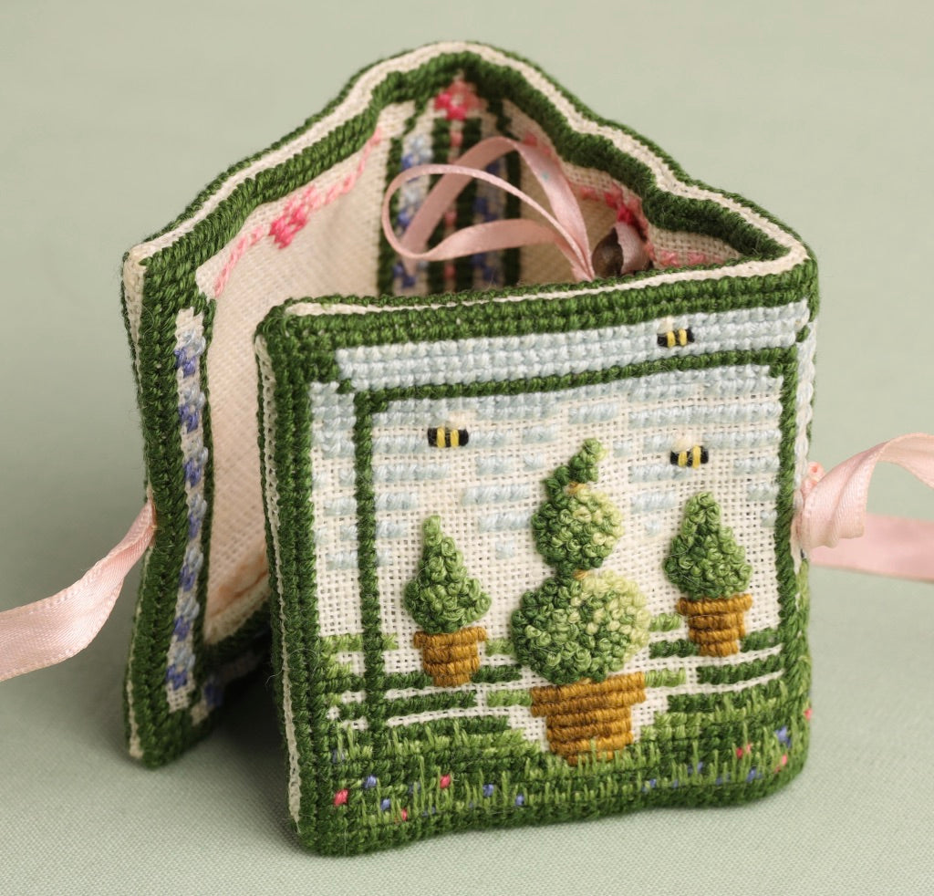 Topiary Cornucopia – Blue Coppice